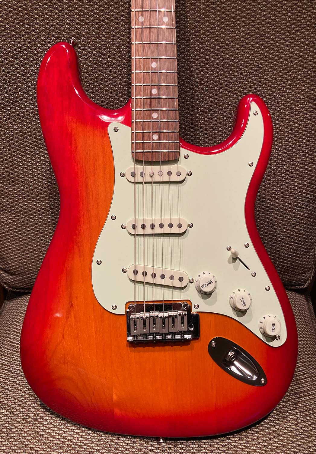 Is a Strat or Tele Easier to Play? - Guitar River