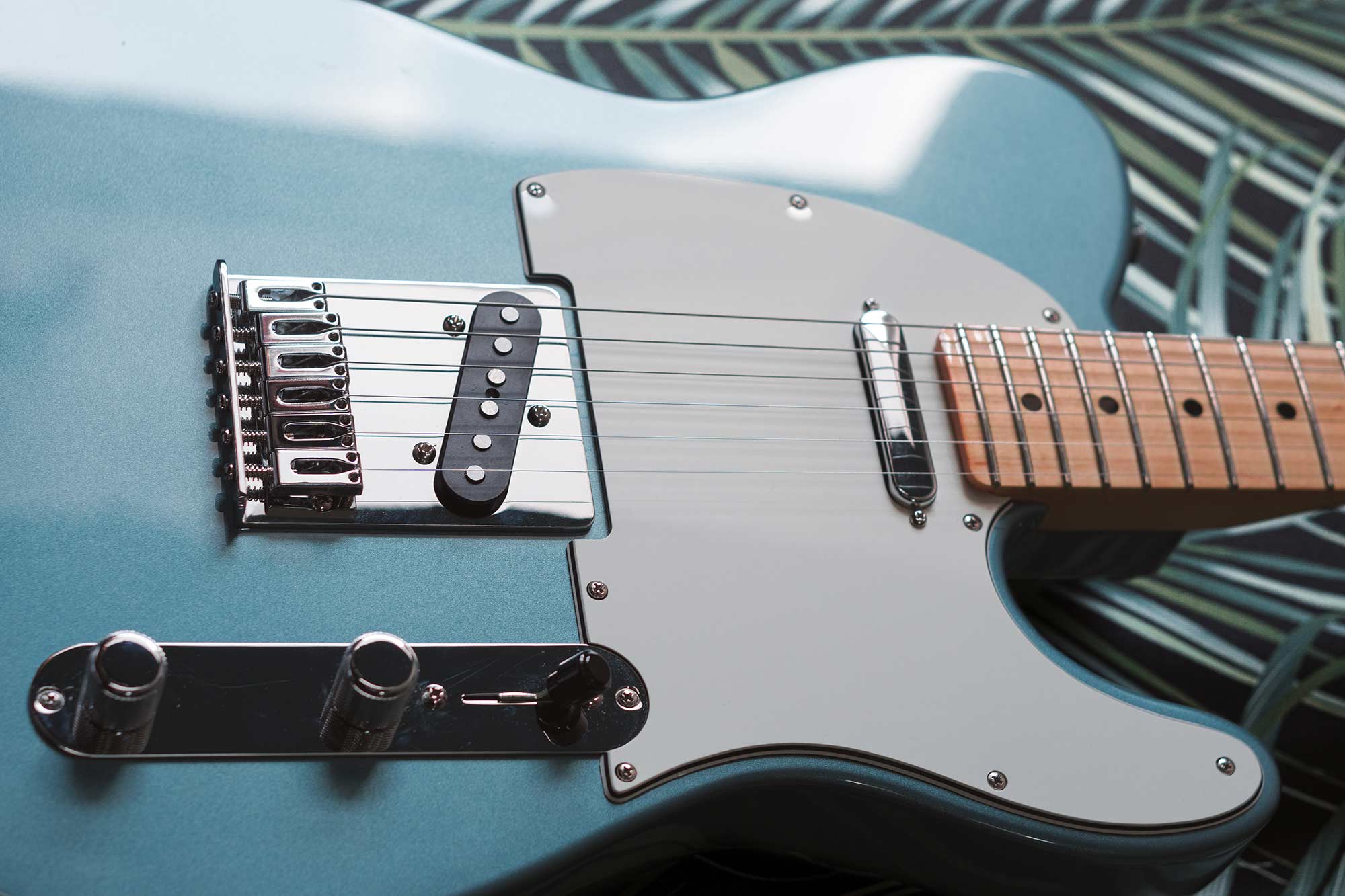 Is a Strat or Tele Easier to Play? - Guitar River